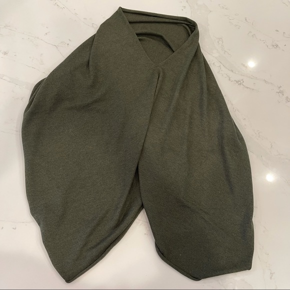Kerisma | Accessories | Nwot Kerisma Army Green Shawlponcho | Poshmark